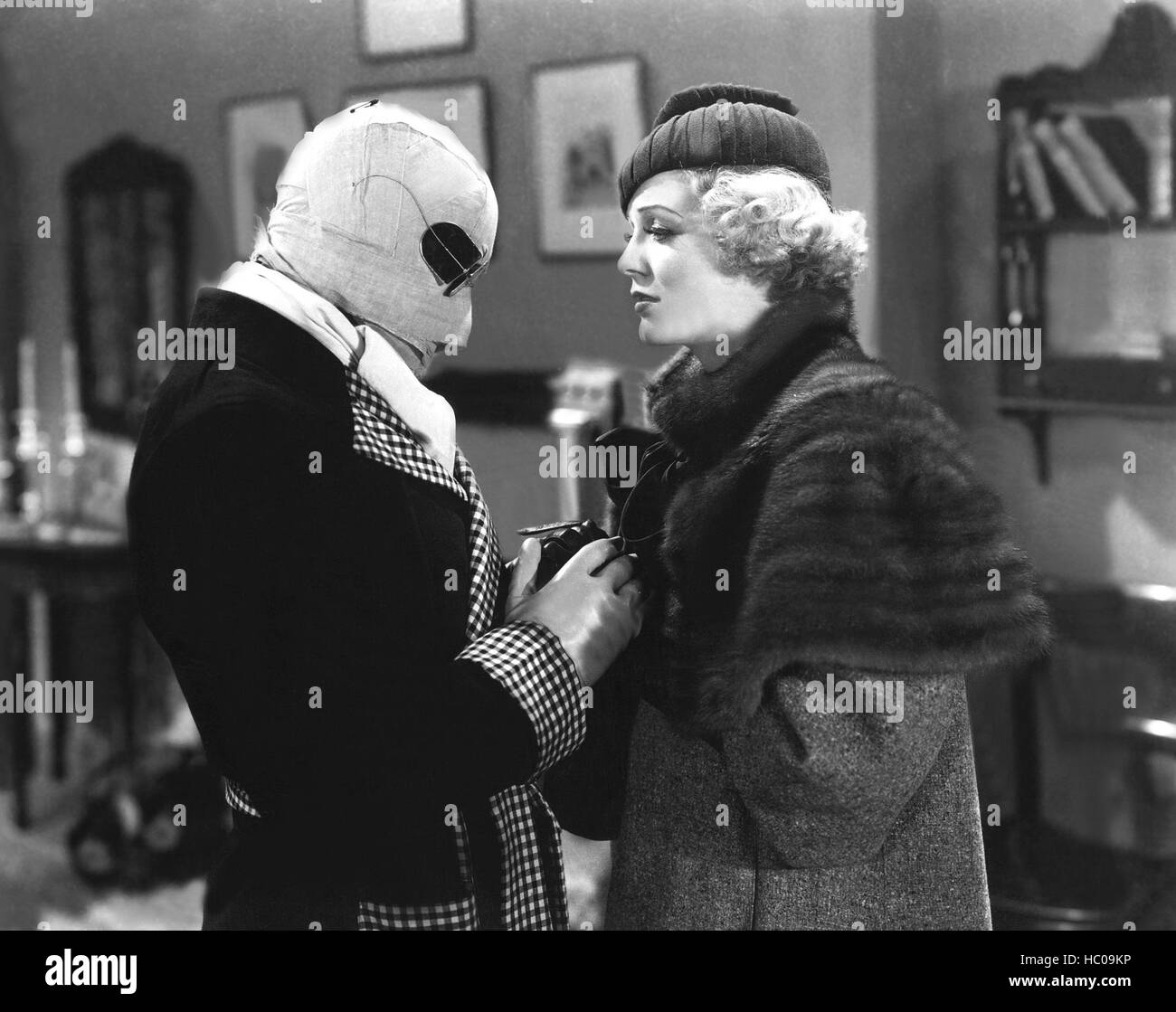 THE INVISIBLE MAN, Claude Rains, Gloria Stuart, 1933 Stock Photo - Alamy