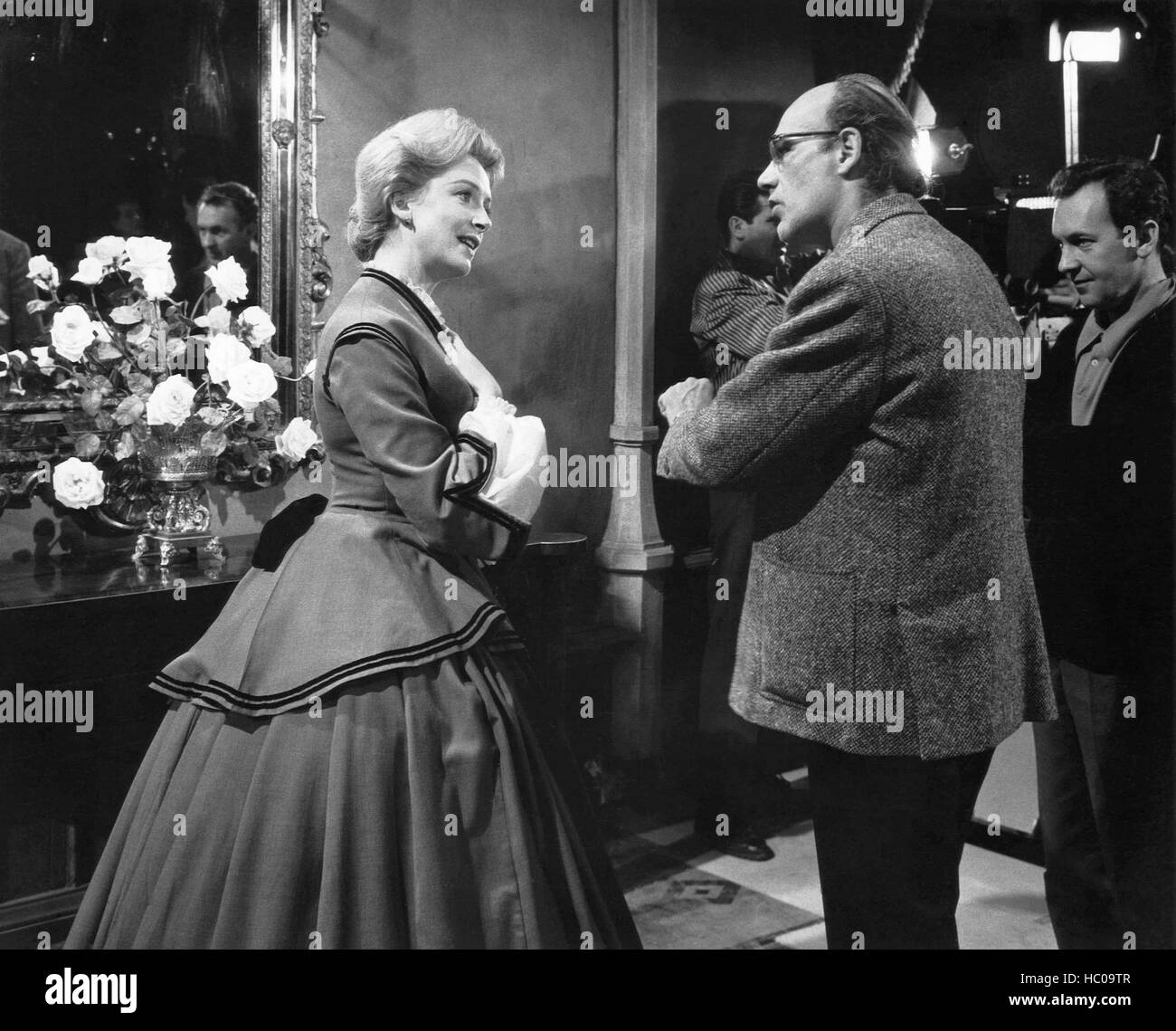 THE INNOCENTS, Deborah Kerr, director, Jack Clayton, on- set, 1961, TM ...