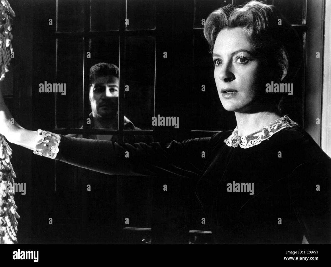 THE INNOCENTS, Peter Wyngarde, Deborah Kerr, 1961. TM and Copyright ...