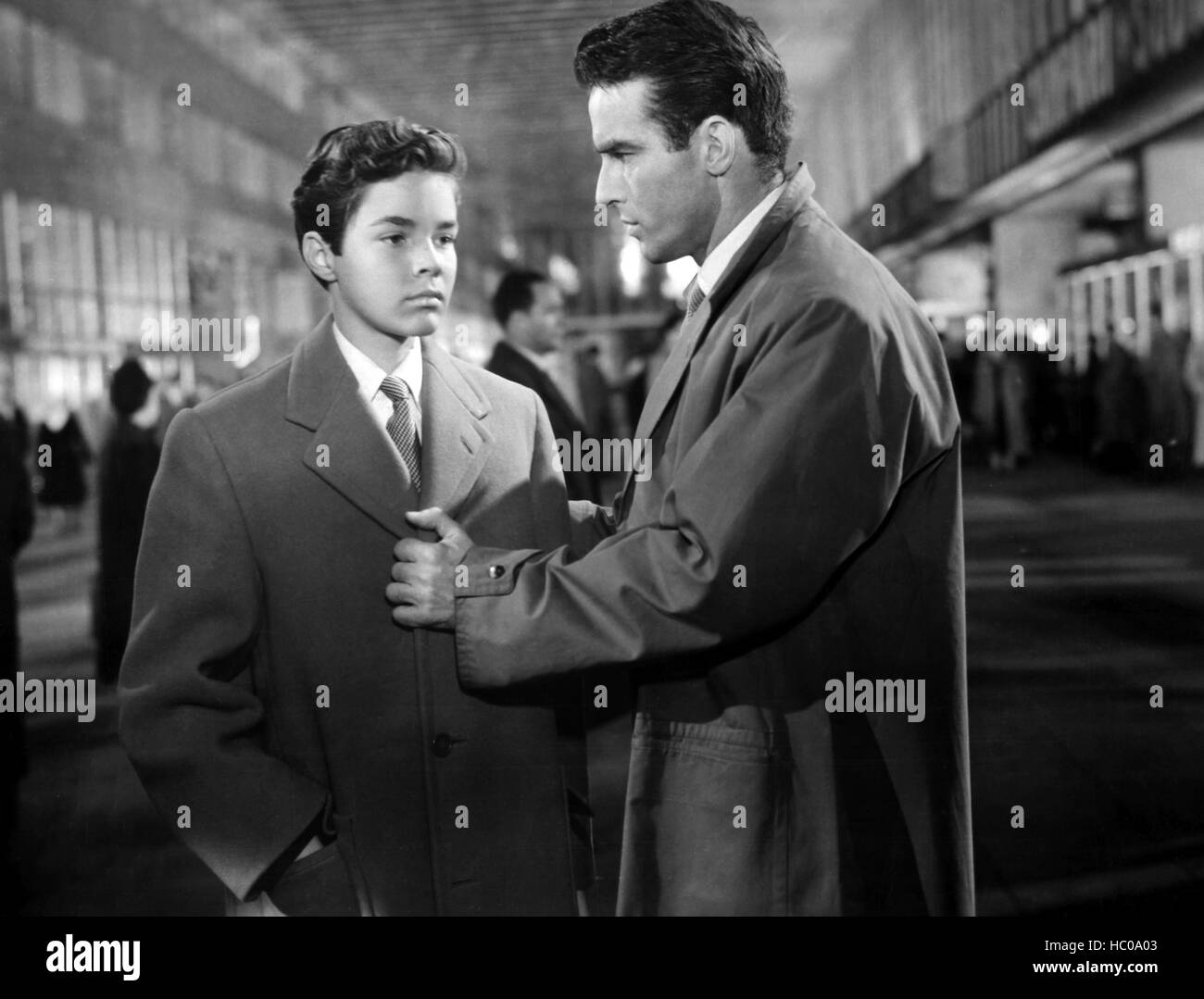 INDISCRETION OF AN AMERICAN WIFE, (aka STAZIONE TERMINI), Richard ...