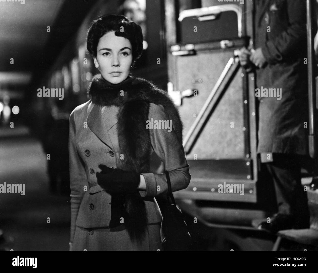 INDISCRETION OF AN AMERICAN WIFE, (aka STAZIONE TERMINI), Jennifer ...