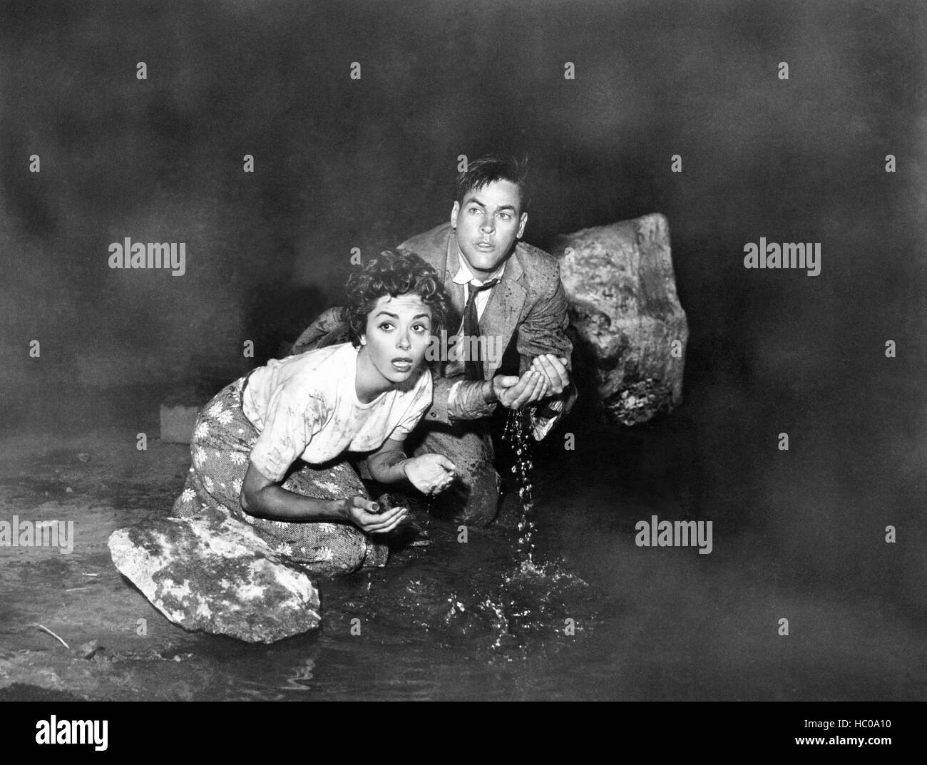 INVASION OF THE BODY SNATCHERS, Dana Wynter, Kevin McCarthy, 1956 Stock ...