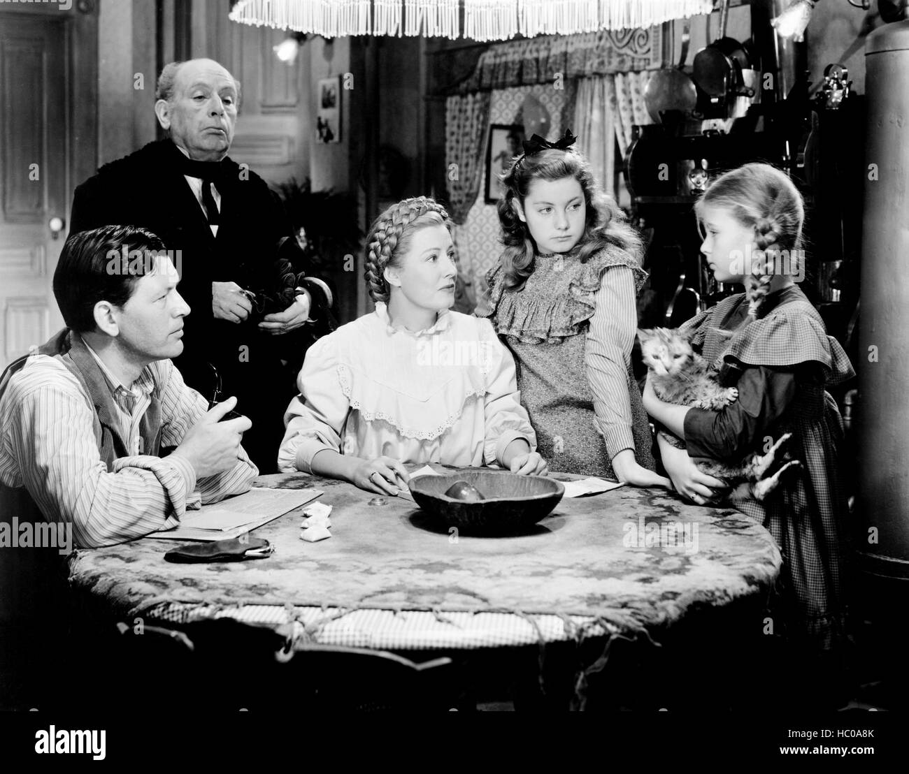 I REMEMBER MAMA, from left, Philip Dorn, Cedric Hardwicke, Irene Dunne ...