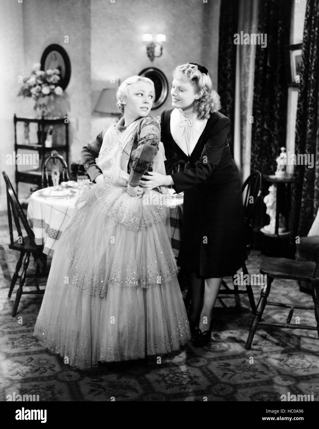IRENE, from left, Isabel Jewell, Anna Neagle, 1940 Stock Photo - Alamy