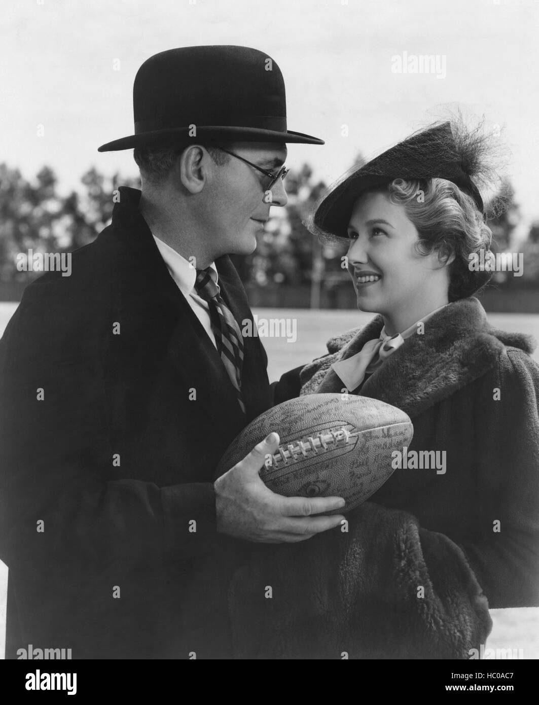 THE IRON MAJOR, from left: Pat O'Brien, Ruth Warrick, 1943 Stock Photo ...