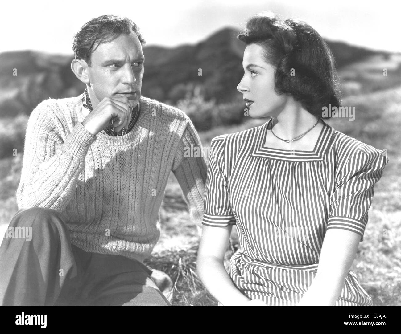 I SEE A DARK STRANGER, (aka THE ADVENTURESS), from left, Trevor Howard ...