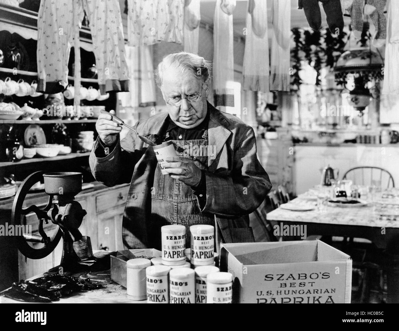 IT'S A BIG COUNTRY, S.Z. Sakall, 1951 Stock Photo - Alamy