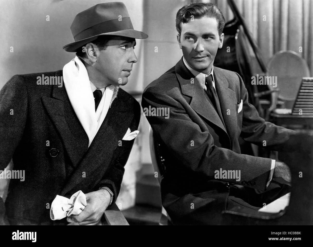 IT ALL CAME TRUE, Humphrey Bogart, Jeffrey Lynn, 1940 Stock Photo - Alamy