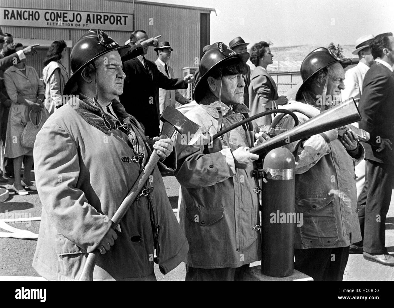 Moe the three stooges hi-res stock photography and images - Alamy