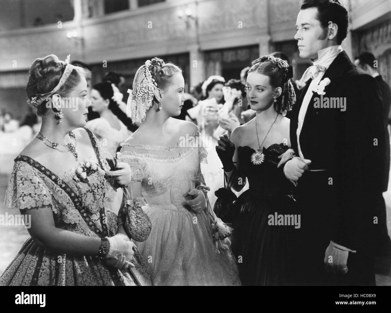 JEZEBEL, from left: Spring Byington, Janet Shaw, Bette Davis, Henry ...