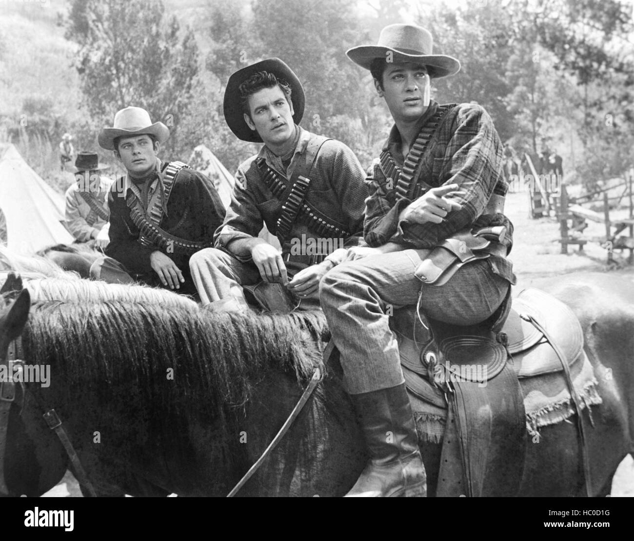 KANSAS RAIDERS, from left: Dewey Martin, James Best, Tony Curtis, 1950 ...