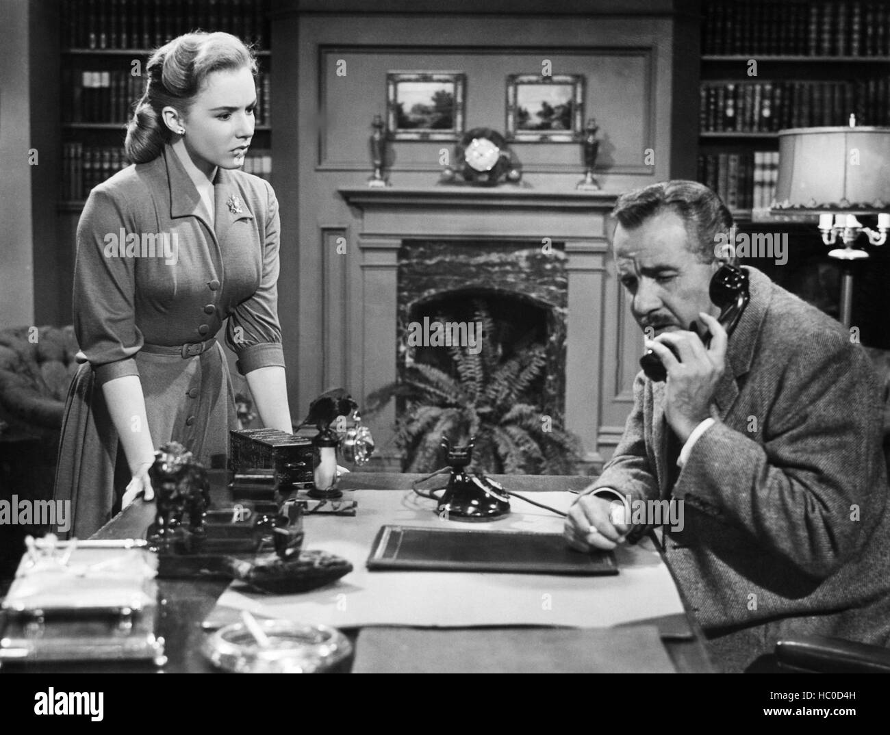 KELLY AND ME, Piper Laurie, Onslow Stevens, 1957 Stock Photo - Alamy