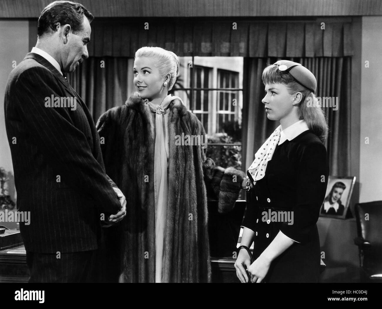 KELLY AND ME, Onslow Stevens, Martha Hyer, Piper Laurie, 1957 Stock ...