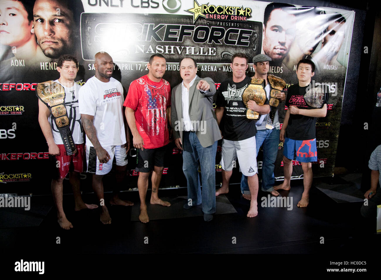 Gilbert Melendez, left, Muhammed " King Mo" Lawal, Dan Henderson ...