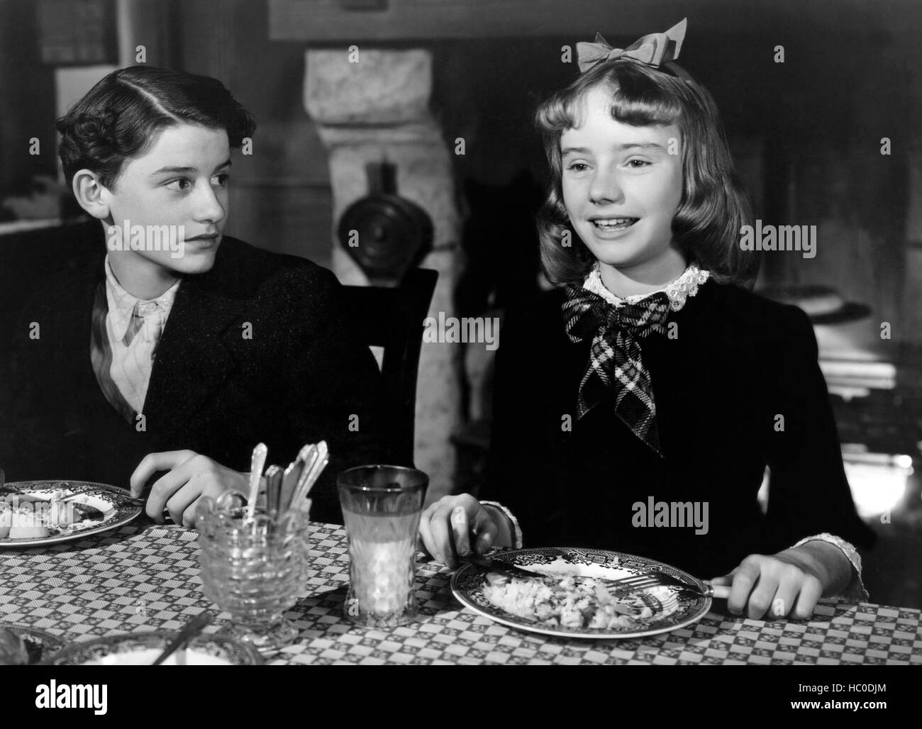 THE KEYS OF THE KINGDOM, Roddy McDowall, Peggy Ann Garner, 1944, (c) 20th Century Fox, TM ...