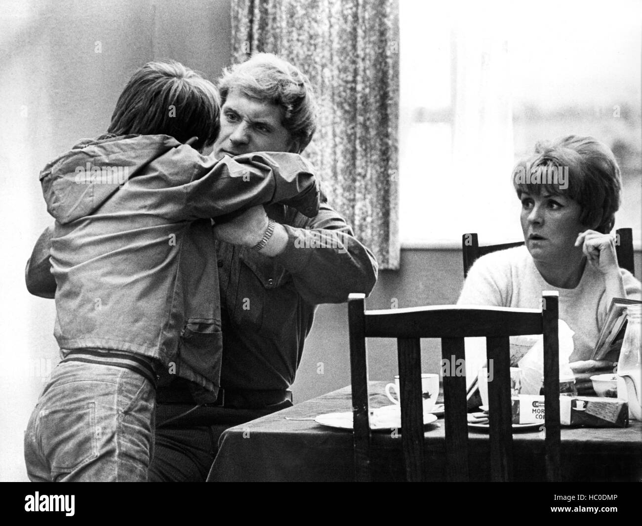 KES, David Bradley, Freddie Fletcher, Lynne Perrie, 1969 Stock Photo ...
