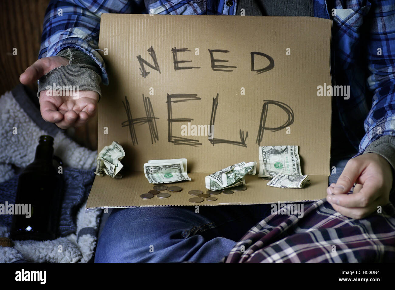 homeless man ask help Stock Photo - Alamy