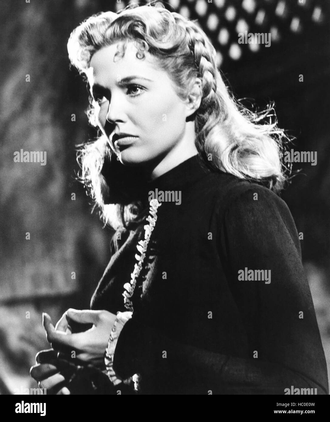 THE KING AND FOUR QUEENS, Sara Shane, 1956 Stock Photo - Alamy