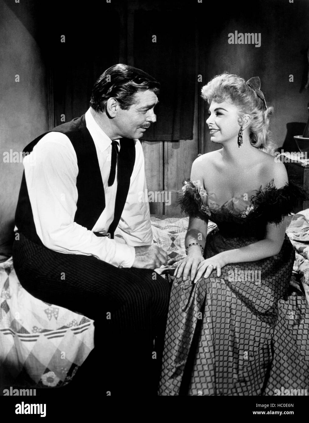 THE KING AND FOUR QUEENS, from left, Clark Gable, Barbara Nichols, 1956 ...