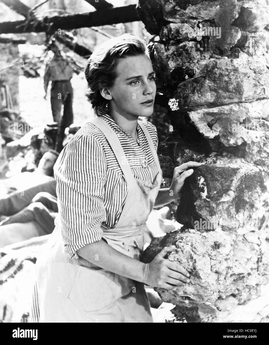 THE LAST BRIDGE, (aka DIE LETZTE BRUCKE), Maria Schell, 1954 Stock ...