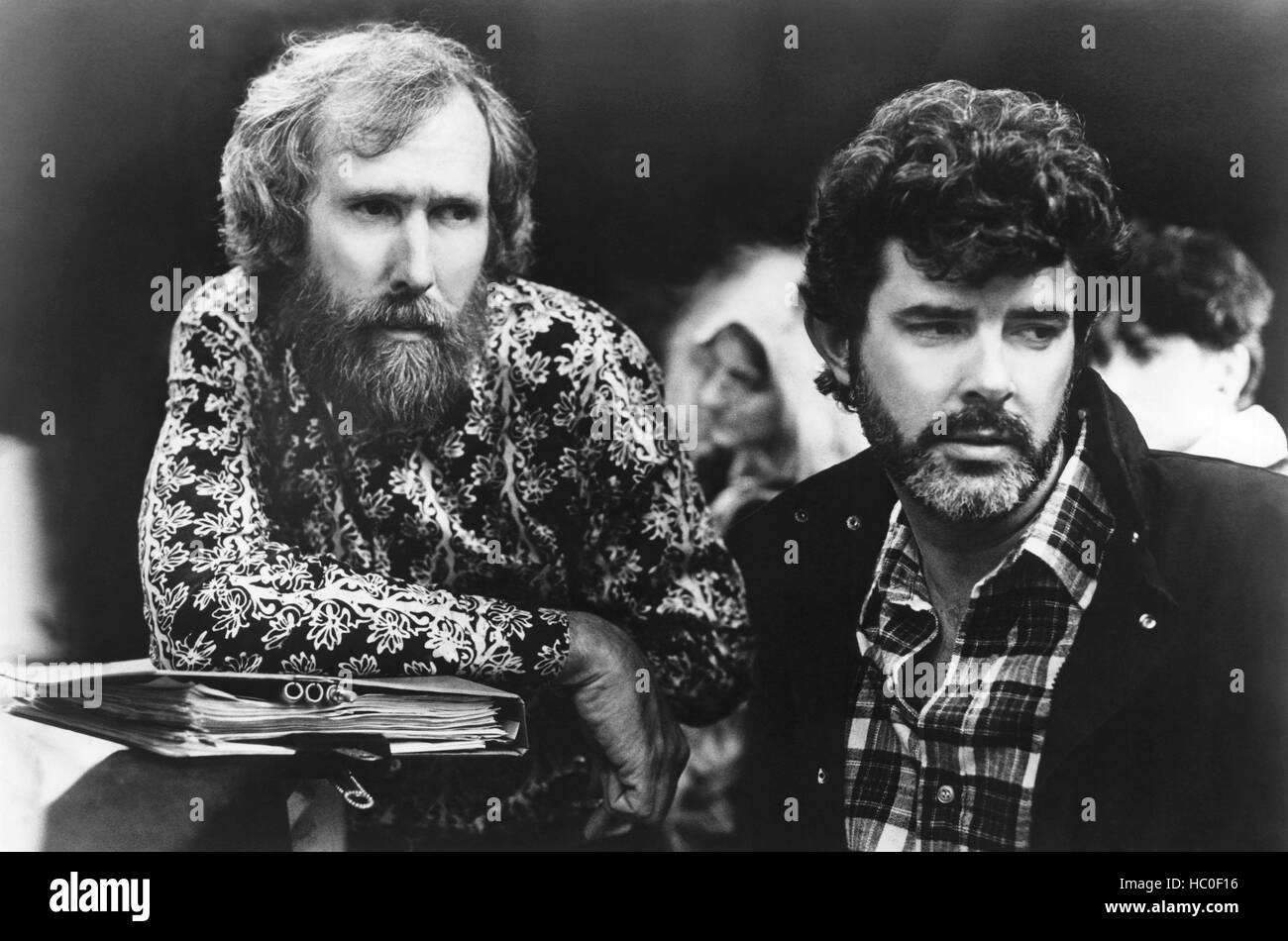LABYRINTH, director Jim Henson, executive producer George Lucas on set ...