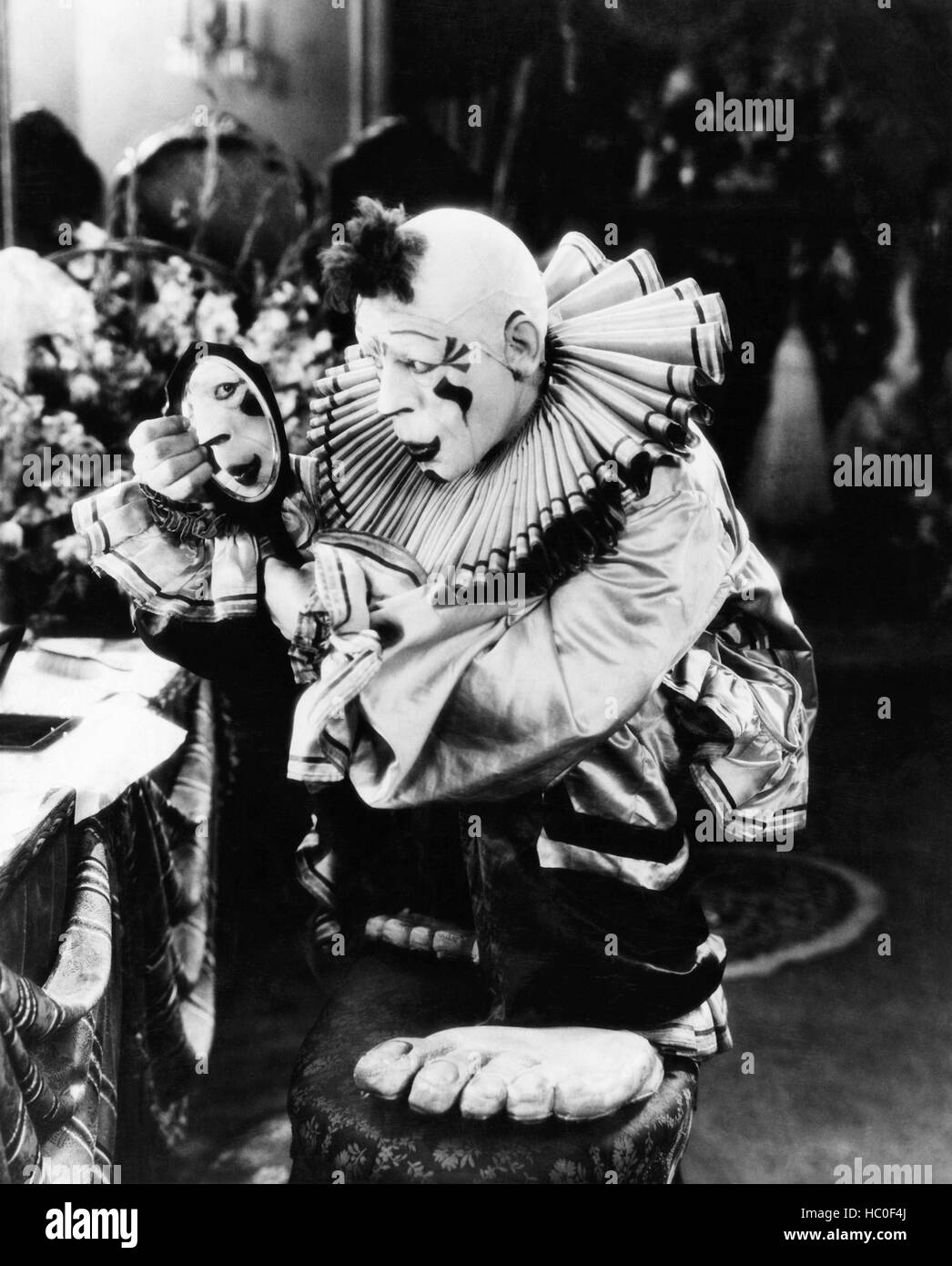 LAUGH, CLOWN, LAUGH, Lon Chaney, 1928 Stock Photo - Alamy