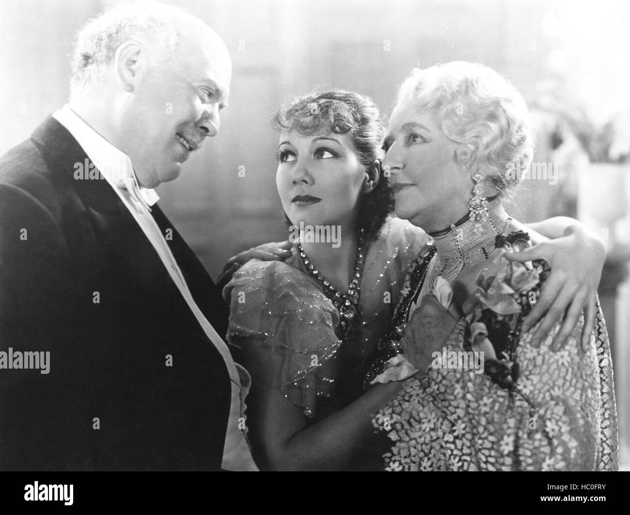 LADY FOR A DAY, from left, Guy Kibbee, Jean Parker, May Robson, 1933 ...