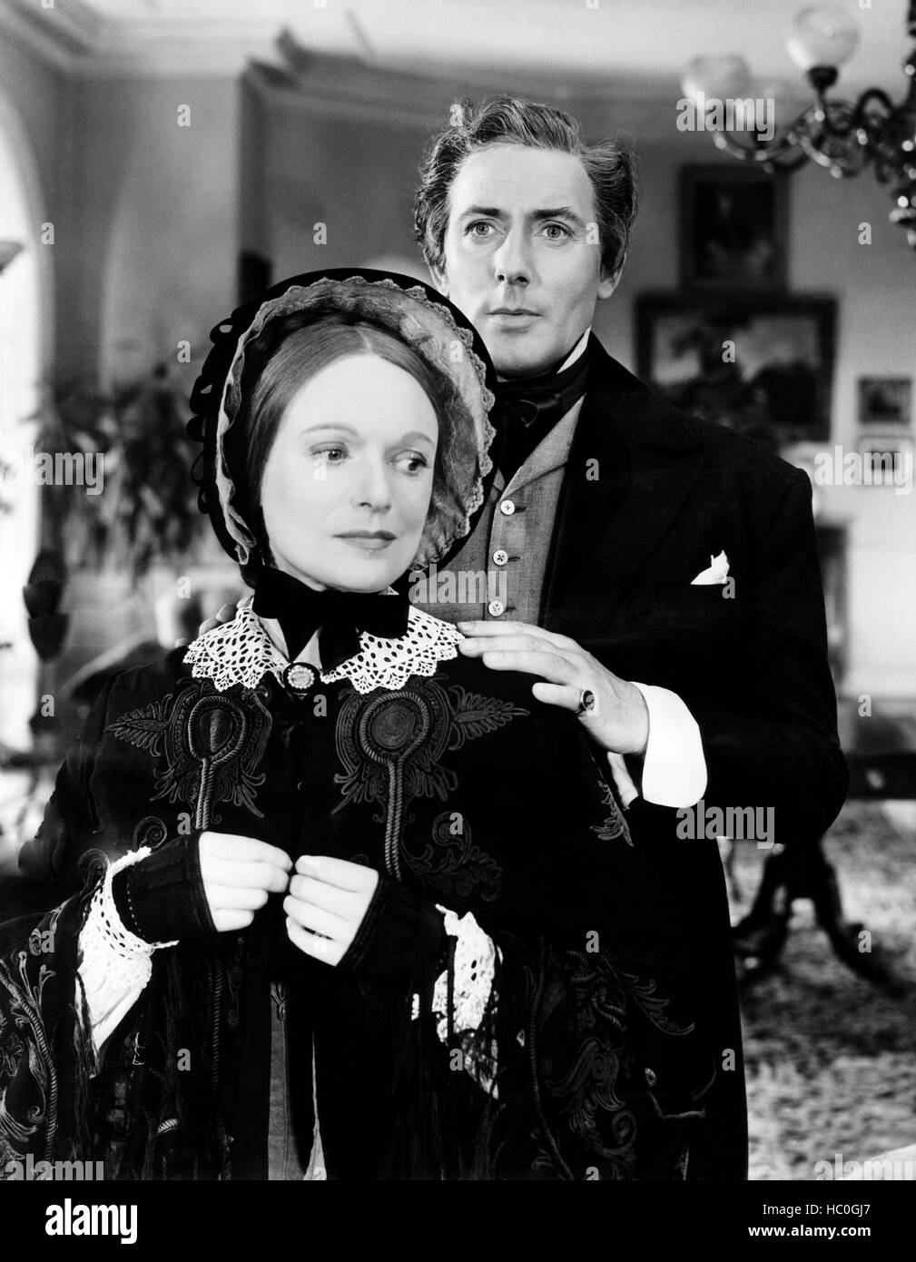 THE LADY WITH THE LAMP, from left, Anna Neagle, Michael Wilding, 1951 ...