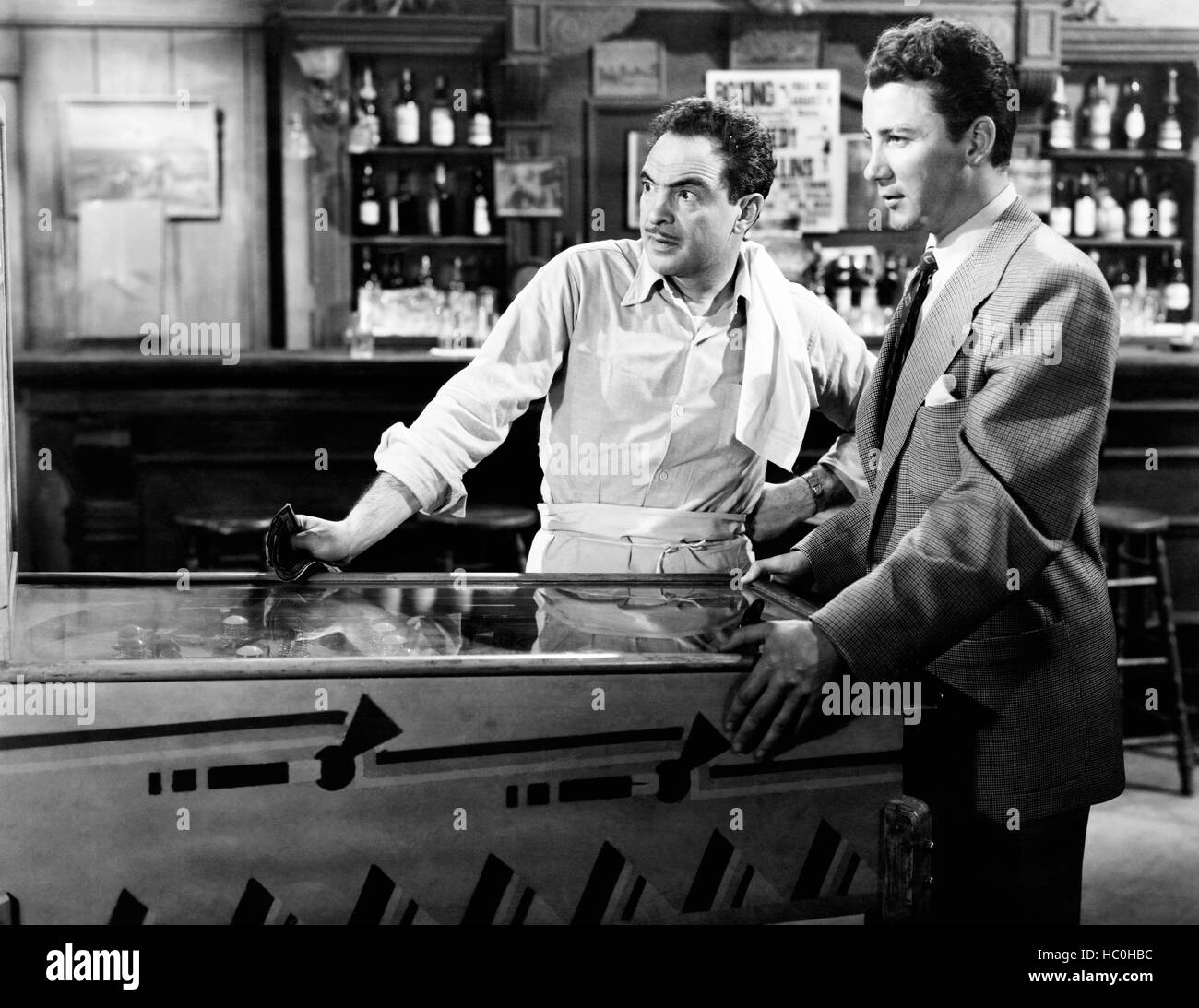 LEATHER GLOVES, from left: Sam Levene, Cameron Mitchell, 1948 Stock ...