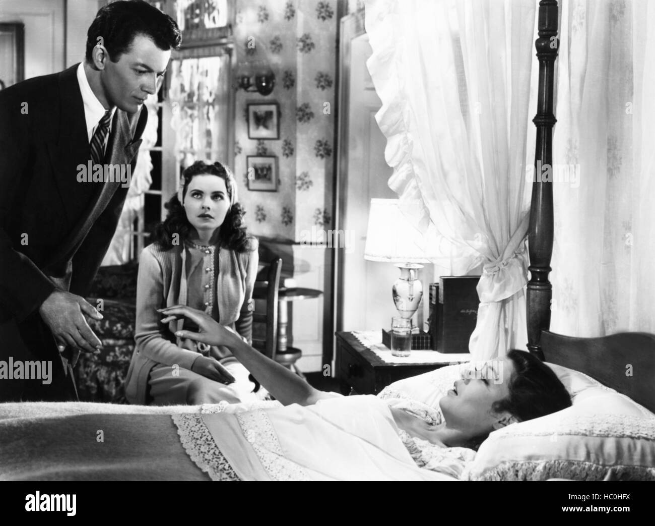 LEAVE HER TO HEAVEN, from left, Cornel Wilde, Jeanne Crain, Gene ...