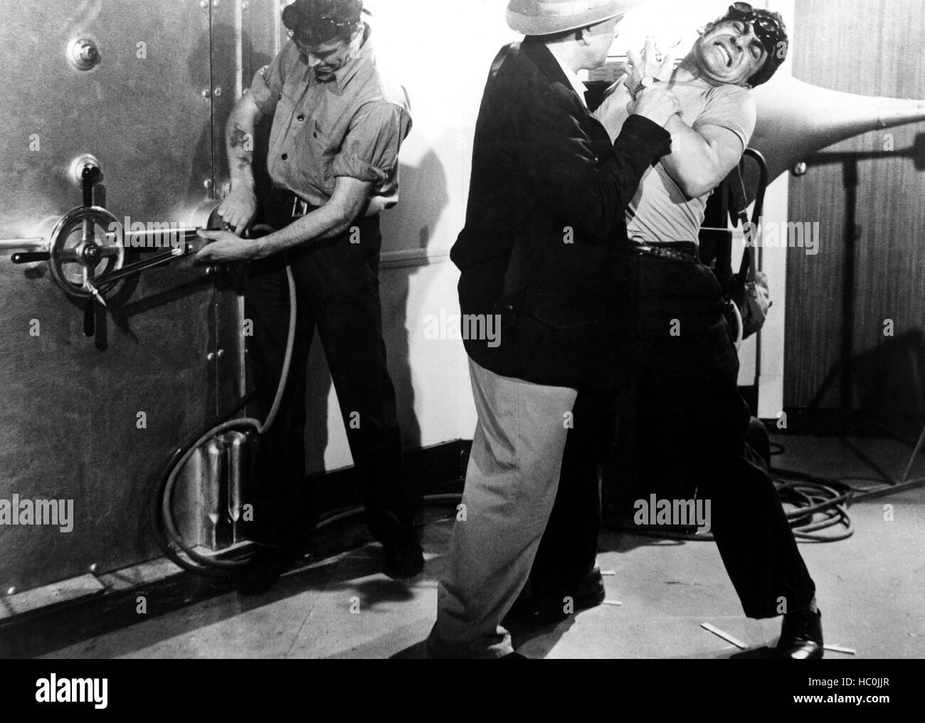 THE LOCK, Sean Connery, 1957 Stock Photo - Alamy