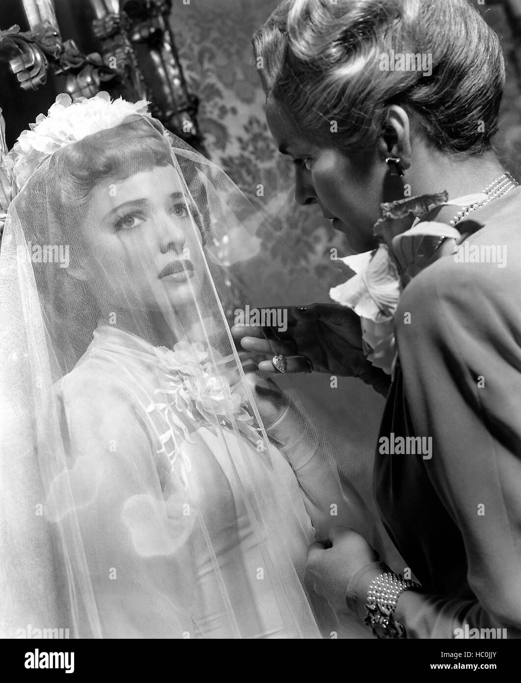 THE LOCKET, Laraine Day, Katherine Emery, 1946 Stock Photo - Alamy