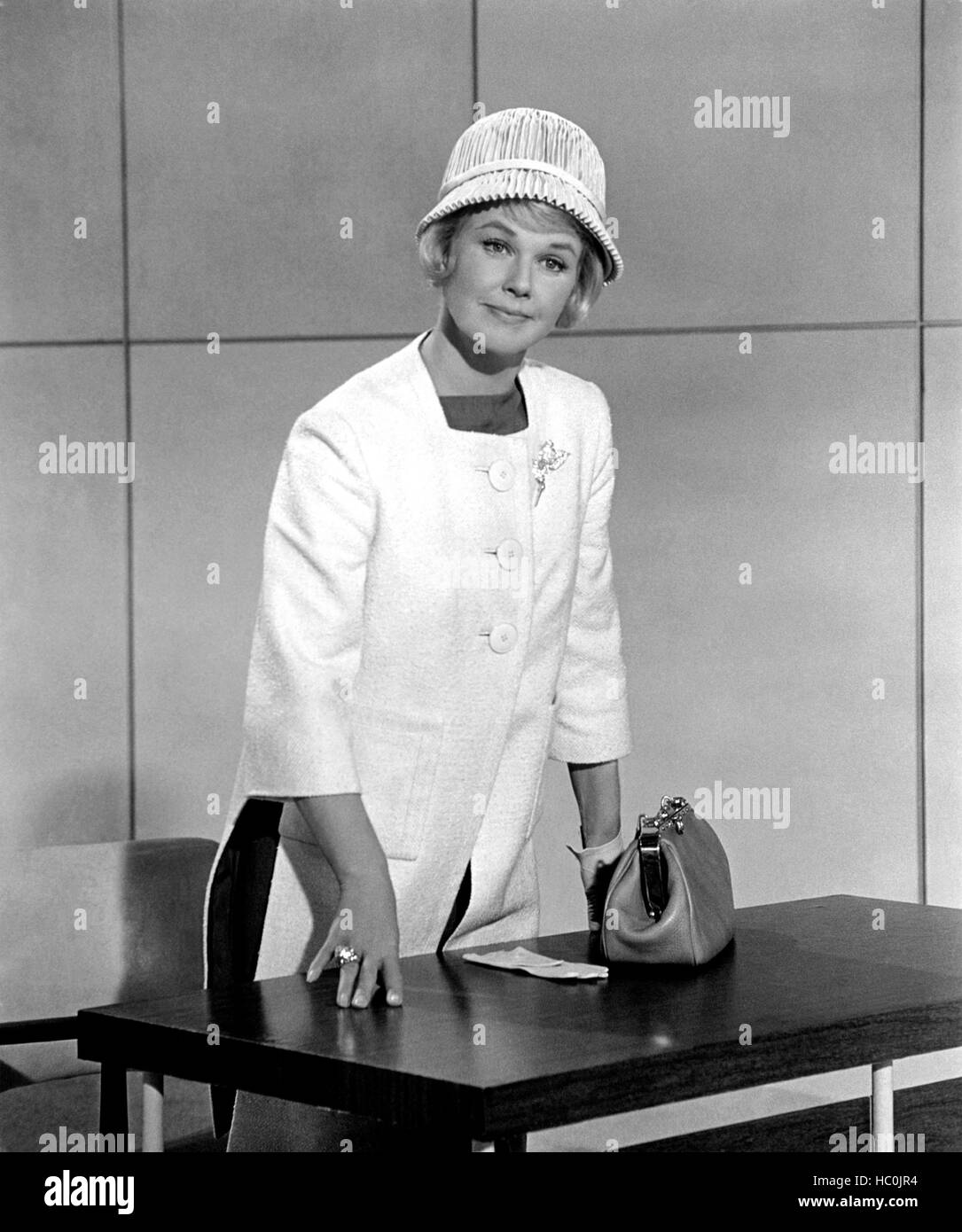 LOVER COME BACK, Doris Day, (in an outfit by Irene), 1961 Stock Photo ...