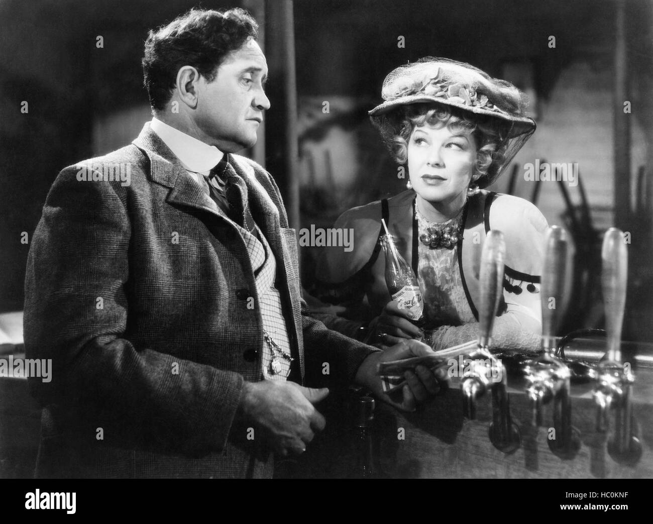 LULU BELLE, Clancy Cooper, Glenda Farrell, 1948 Stock Photo - Alamy