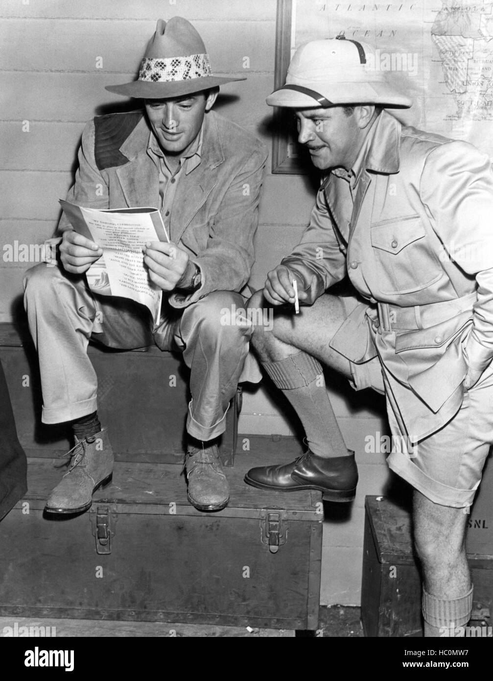THE MACOMBER AFFAIR, Gregory Peck, Robert Preston, on-set, 1947 Stock ...