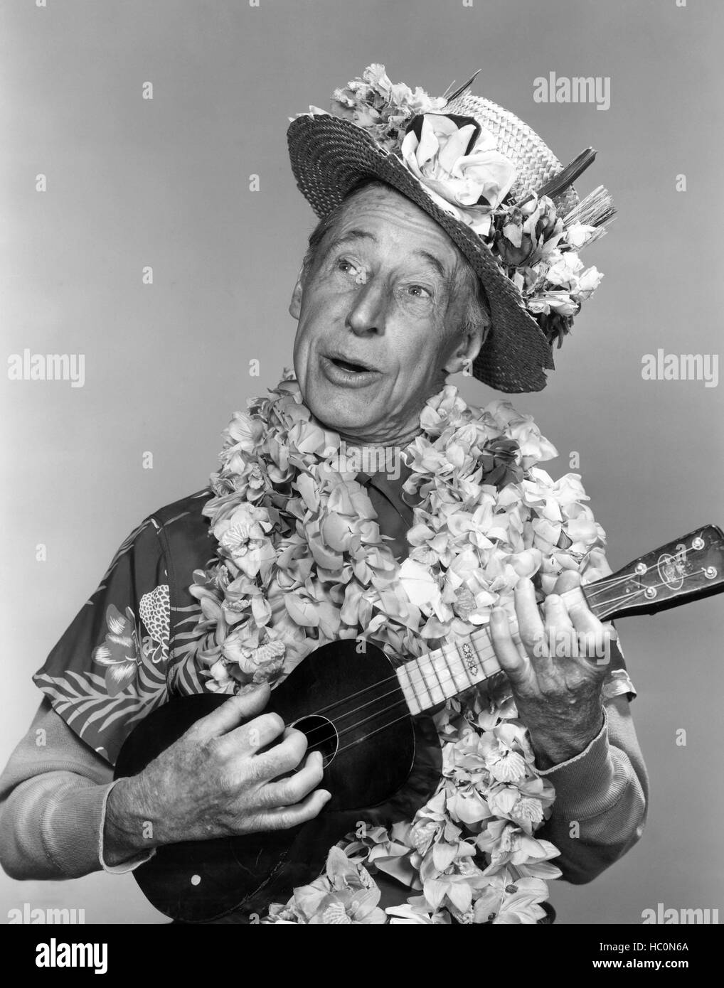 MA AND PA KETTLE IN WAIKIKI, Percy Kilbride, 1955 Stock Photo - Alamy