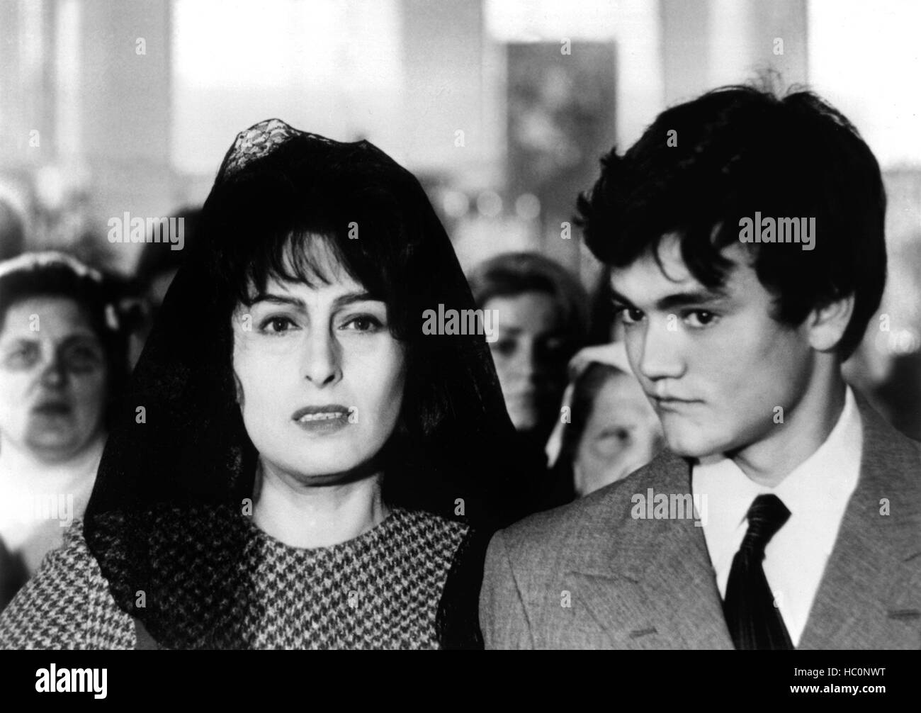 MAMMA ROMA, Anna Magnani, Ettore Garofolo, 1962 Stock Photo - Alamy