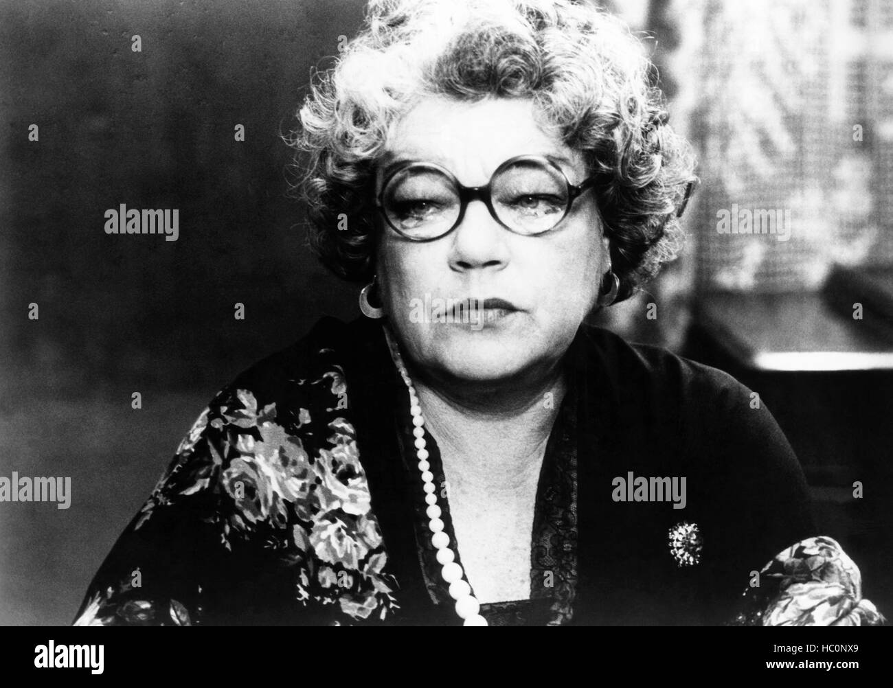MADAME ROSA, (aka LA VIE DEVANT SOI), Simone Signoret, 1977, (c ...
