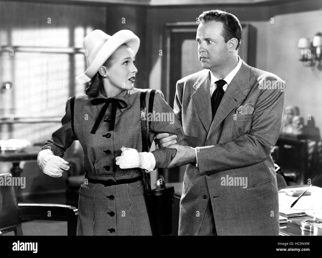 THE MAGNIFICENT ROGUE, from left, Lynne Roberts, Grady Sutton, 1946 ...