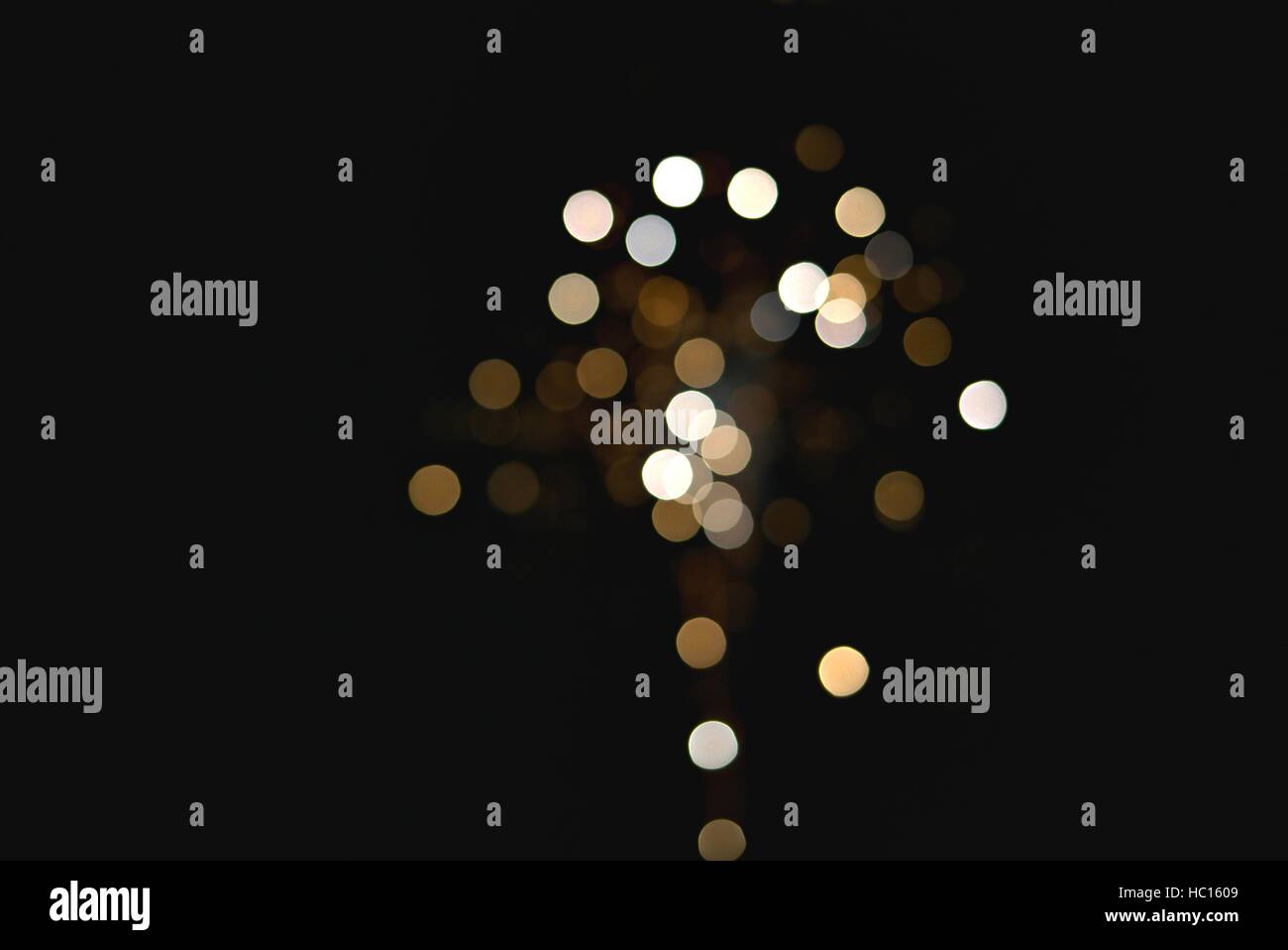Light blur and defocus bokeh circles on black sky background Stock Photo - Alamy