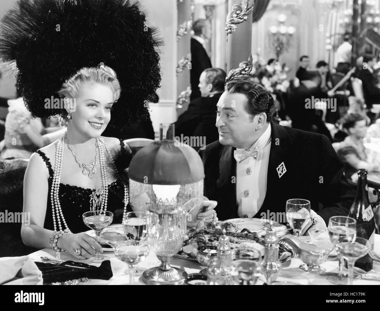 LILLIAN RUSSELL, from left: Alice Faye as Lillian Russell, Edward ...