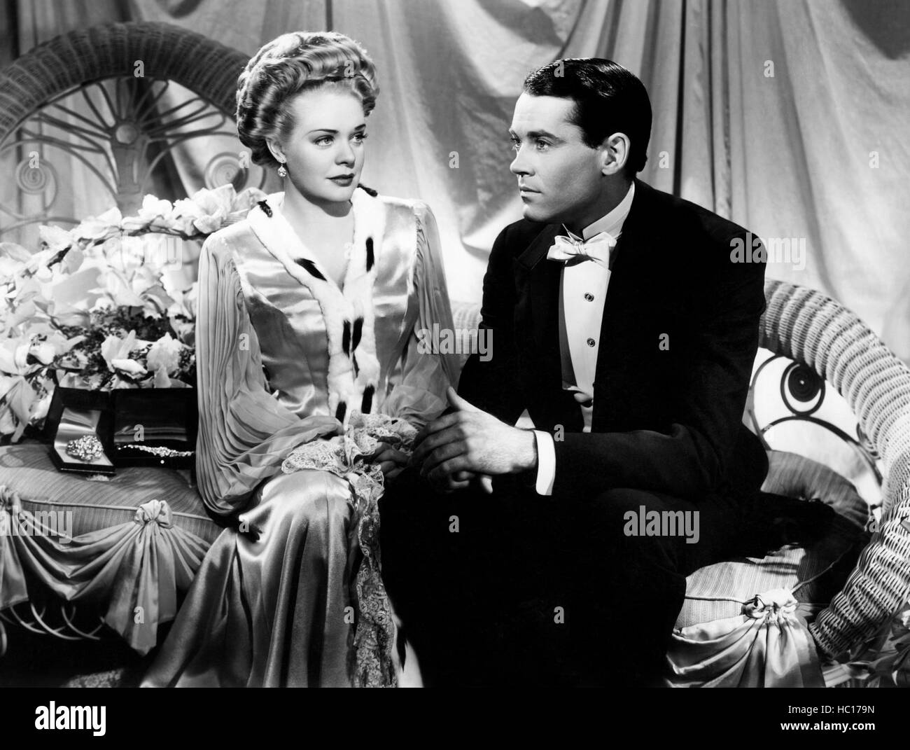 LILLIAN RUSSELL, from left: Alice Faye as Lillian Russell, Henry Fonda ...