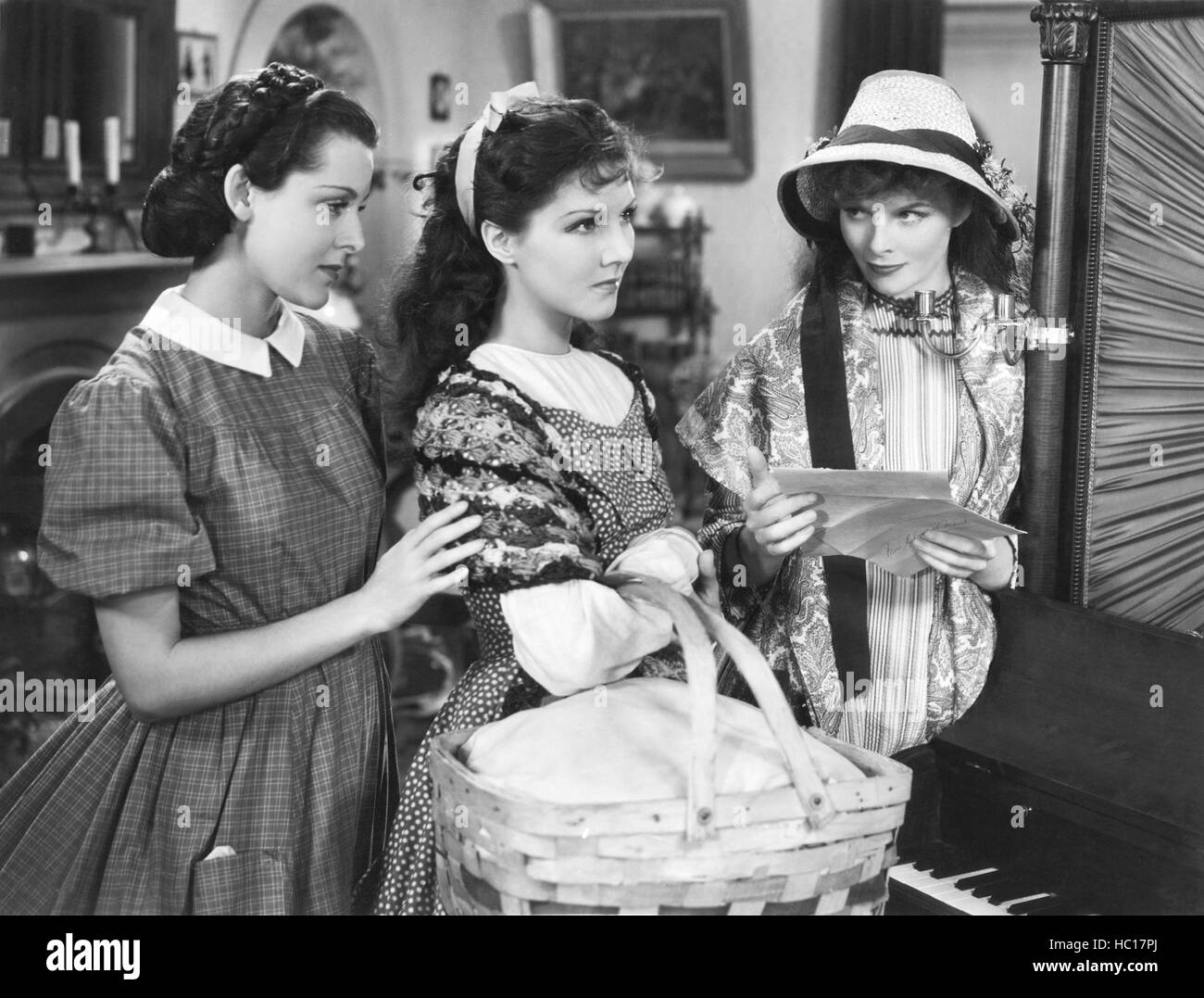 LITTLE WOMEN, from left, Frances Dee, Jean Parker, Katharine Hepburn ...