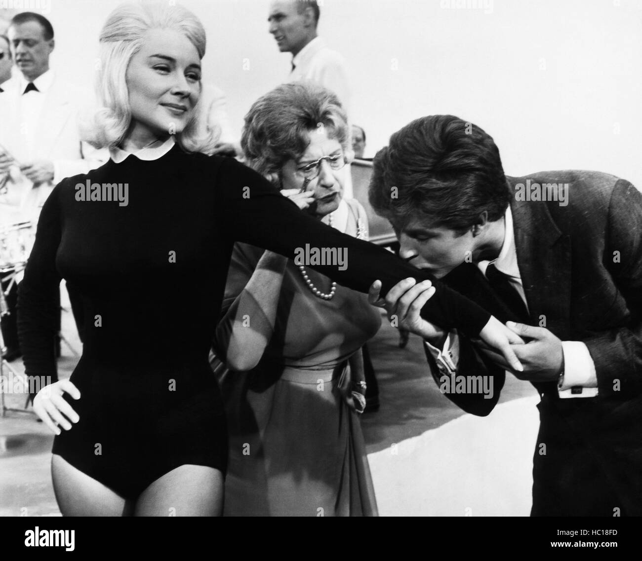LOVE IS A BALL, Hope Lange, Ruth McDevitt, 1963 Stock Photo - Alamy