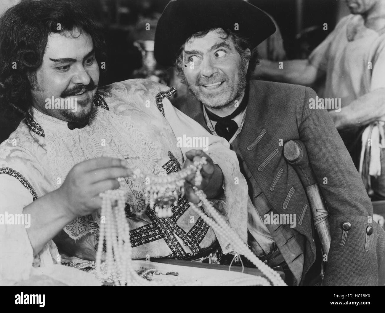 LONG JOHN SILVER, Lloyd Berrell, Robert Newton, 1954 Stock Photo - Alamy