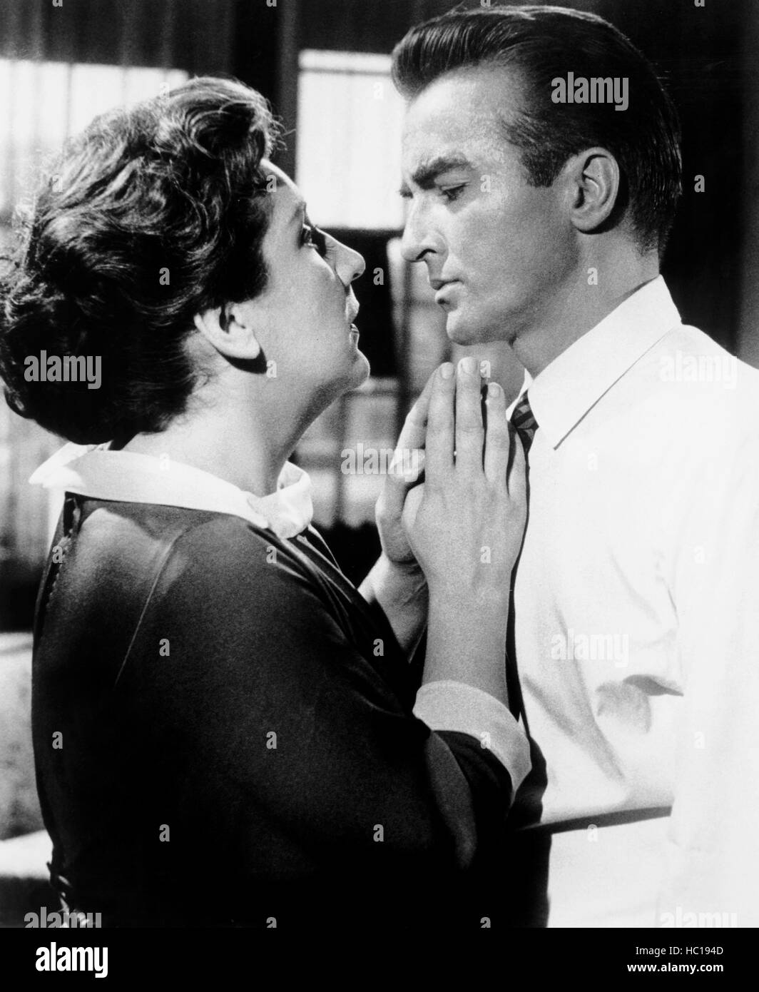 LONELYHEARTS, from left, Maureen Stapleton, Montgomery Clift, 1958 ...