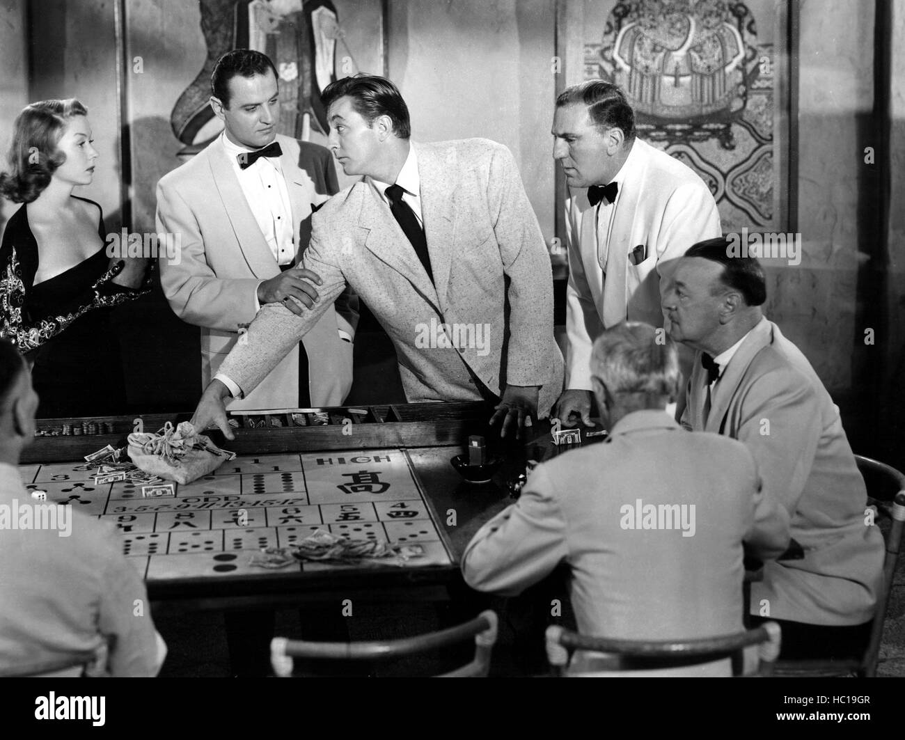 MACAO, Gloria Grahame, Brad Dexter, Robert Mitchum, William Bendix ...