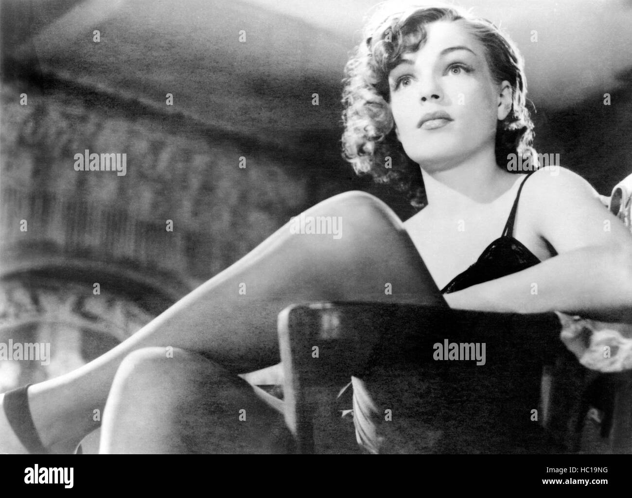 MACADAM, (aka BACK STREETS OF PARIS), Simone Signoret, 1946 Stock Photo - Alamy