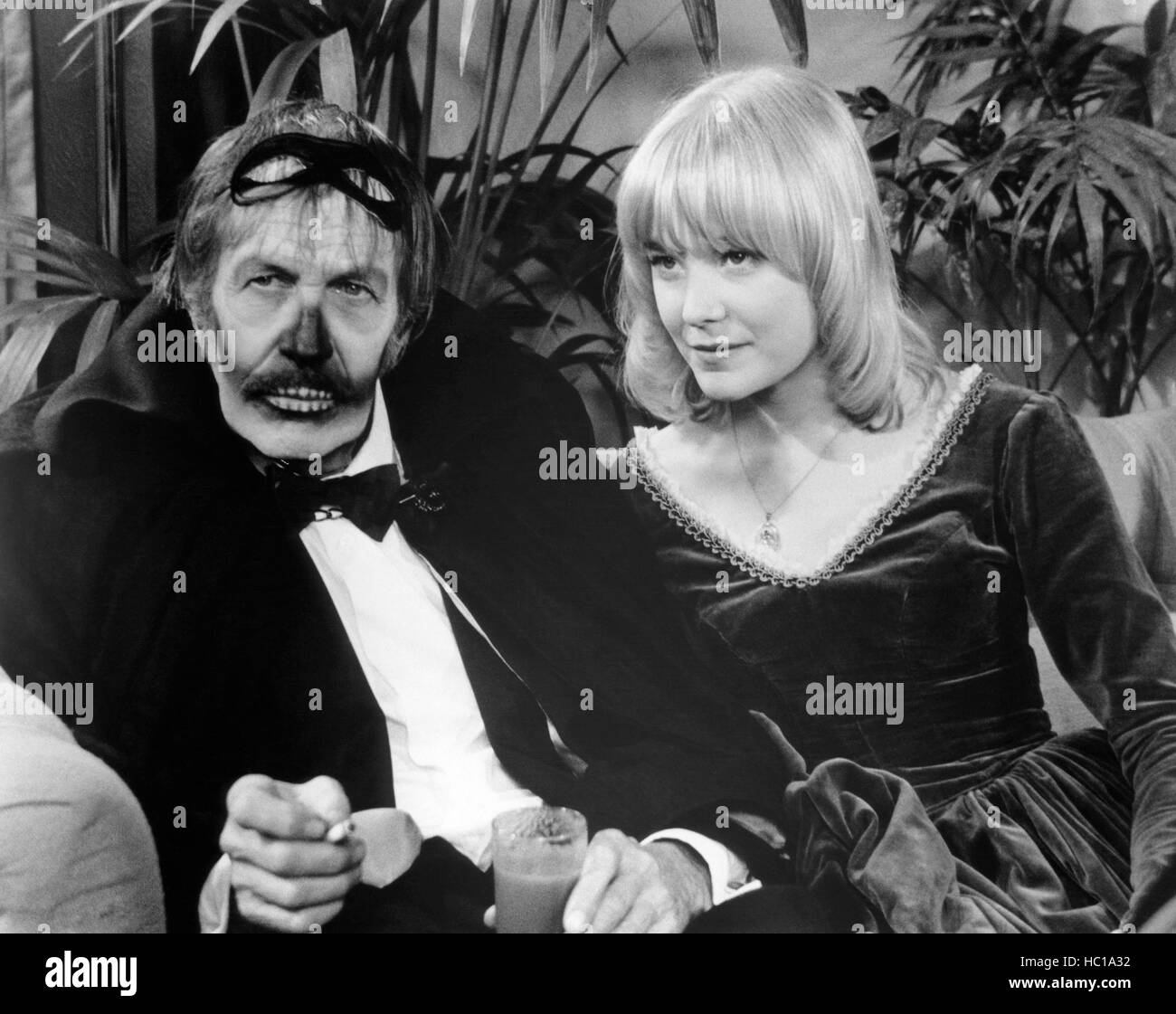 MADHOUSE, Vincent Price, Natasha Pyne, 1974 Stock Photo - Alamy