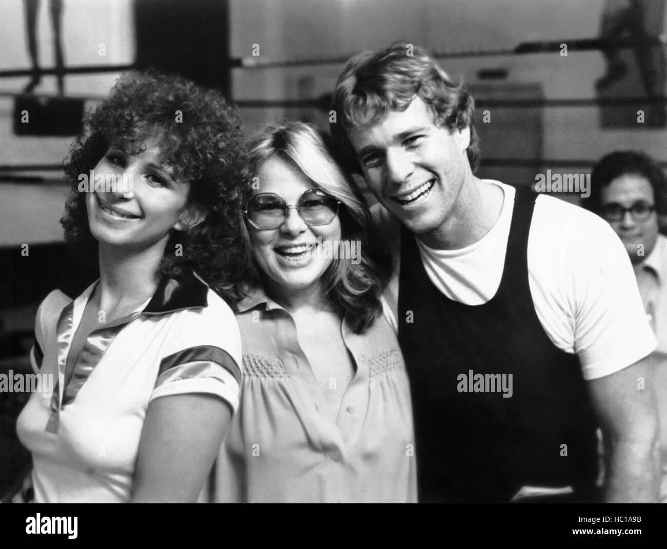 THE MAIN EVENT, from left, Barbra Streisand, agent Sue Mengers, Ryan O ...